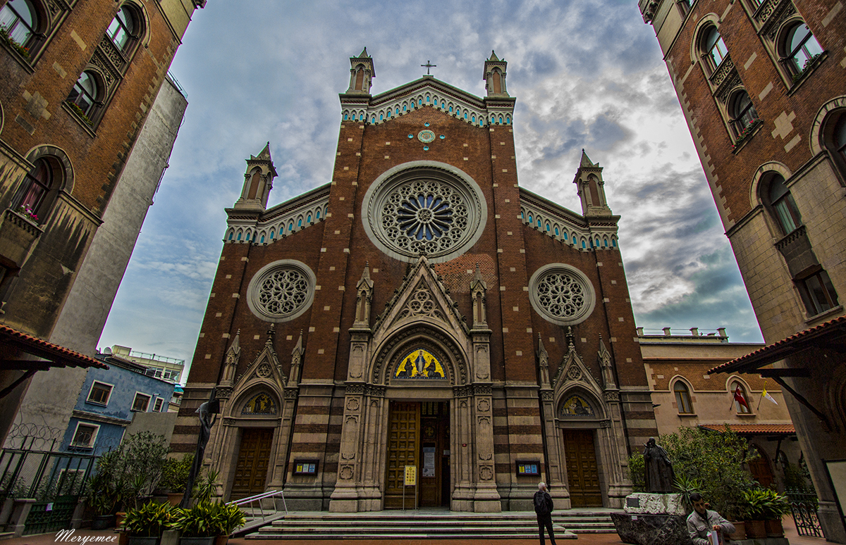 St. Antuan Katolik Kilisesi